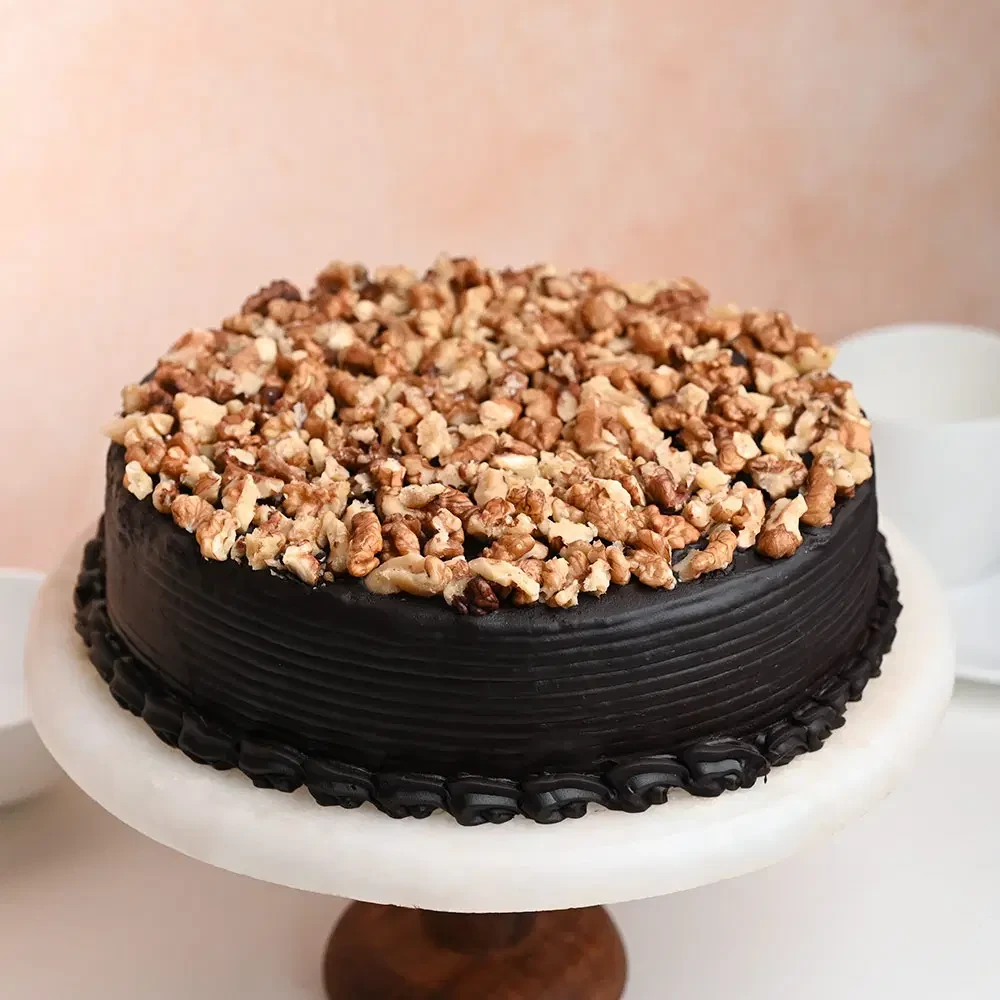 Chocolate Walnuts Cake
